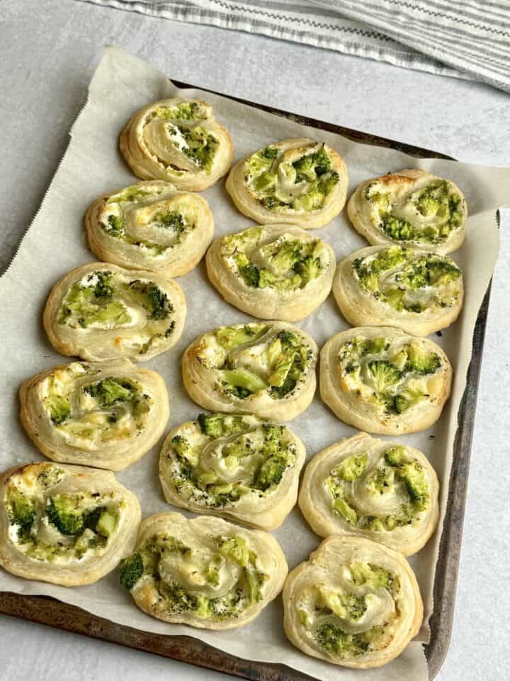 Broccoli And Cheese Pinwheels | Healthy Bites For Kids