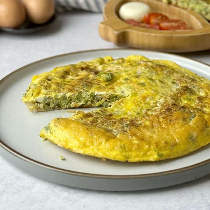 Broccoli Omelette | Healthy Bites For Kids