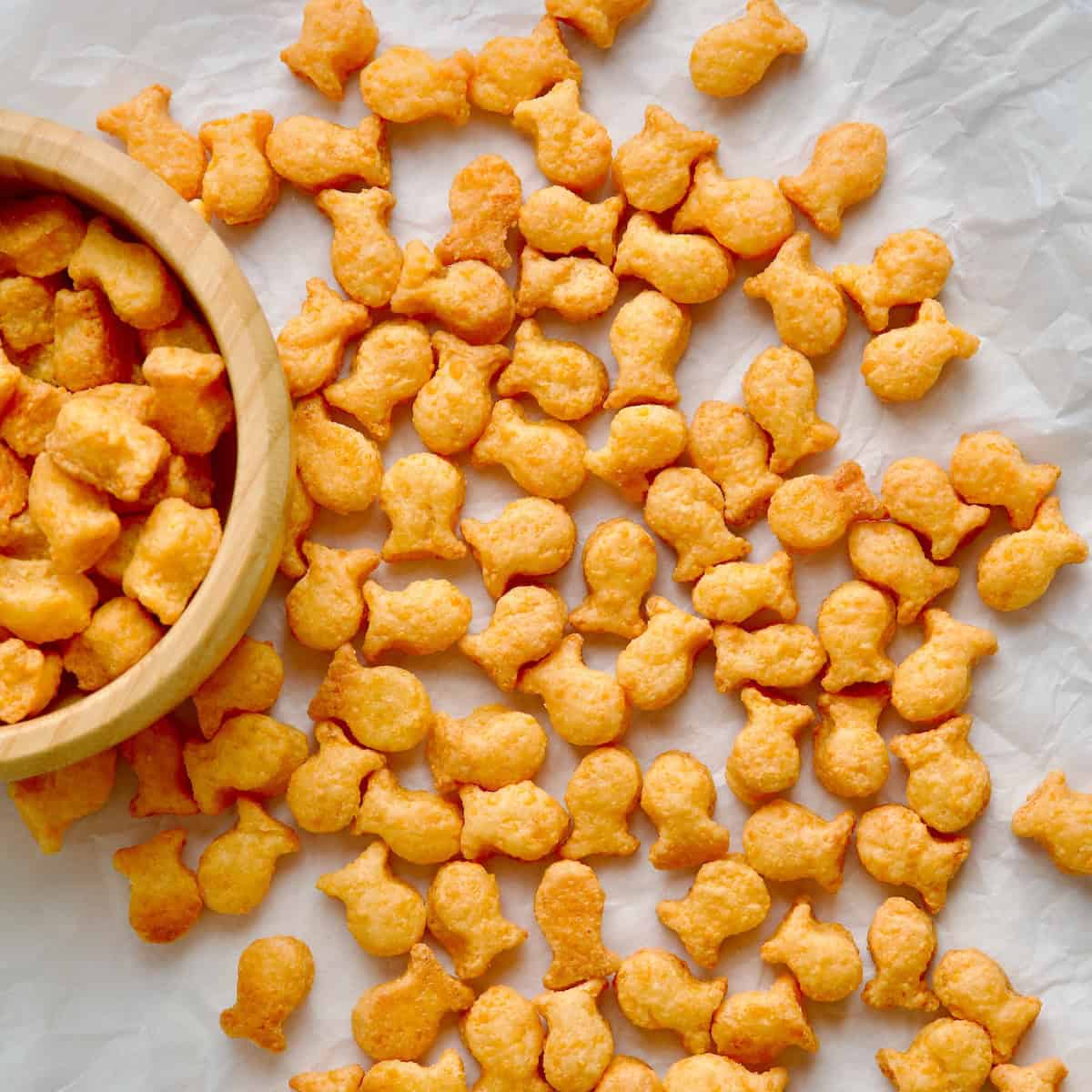 Homemade Goldfish Crackers | Healthy Bites For Kids